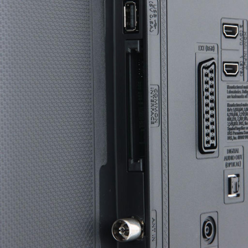 Телевизор Samsung UE32J4000 (UE32J4000AKXUA) цены в Киеве и Украине ...